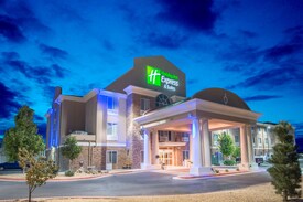 Holiday Inn Express Hotel & Suites Hobbs Lea - Reviews, Photos, Price ...