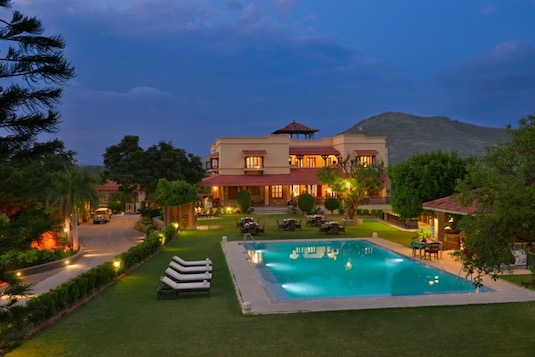 The Royal Retreat Resort and Spa Udaipur - Reviews, Photos & Offer