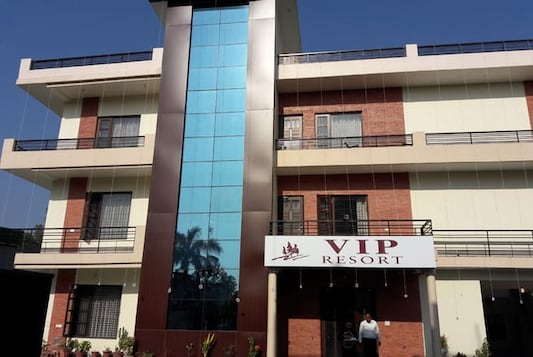 Vip Resort Paonta Sahib at ₹ 2565 - Reviews, Photos & Offer