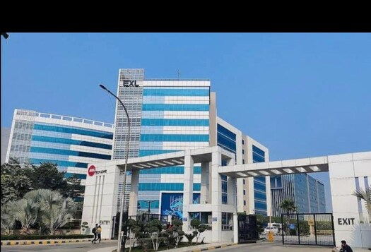 The Grand Omaxe Hotel Noida at ₹ 745 - Reviews, Photos & Offer