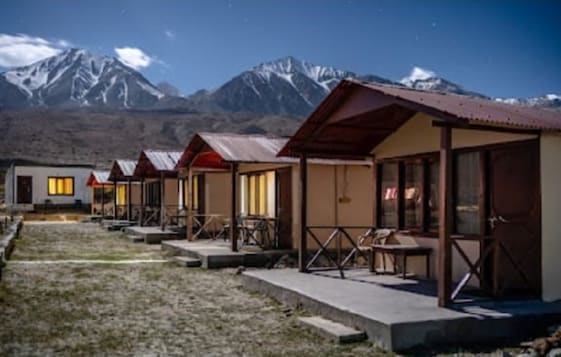 Photos of Pangong Tso Eco Resort | Lake-view Cottages - Goibibo
