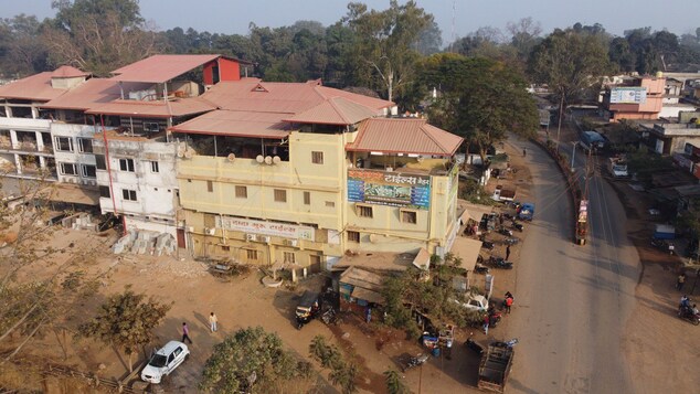 Photos of HOTEL DADAGURU FOREST INN, BAIHAR, KANHA NATIONAL PARK, MUKKI ...