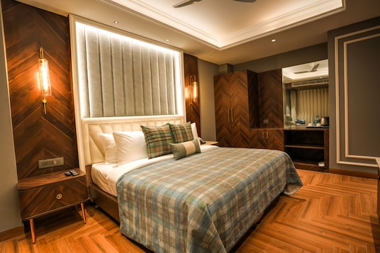 Atithi House Hotel Greater Noida at ₹ 2993 - Reviews, Photos & Offer