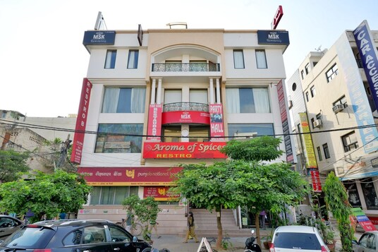 MSK Residency Hotel Delhi at ₹ 2372 - Reviews, Photos & Offer