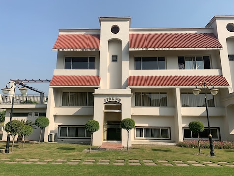 Hotel Sonia Rudrapur at ₹ 2734 - Reviews, Photos & Offer