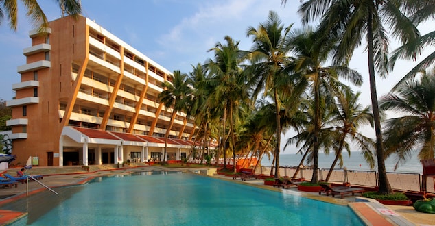 Bogmallo Beach Resort Goa at ₹ 7442 - Reviews, Photos & Offer