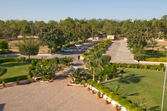 Infocity Club & Resort Gandhinagar - Reviews, Photos & Offer