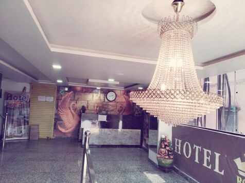 HOTEL ROYAL PALACE Patna at ₹ 865 - Reviews, Photos & Offer