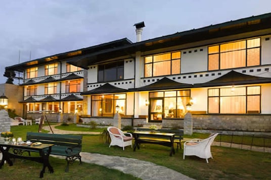The Elgin Mount Pandim - Heritage Resort & Spa Pelling at ₹ 10000 ...