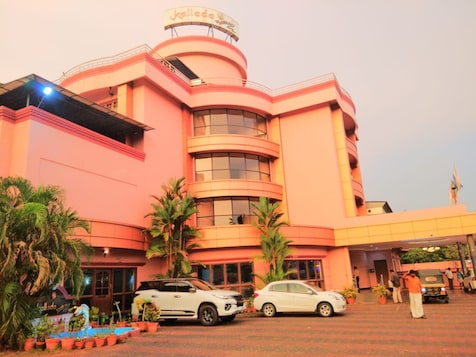 Kallada Regency, Irinjalakuda Hotel Chalakudy at ₹ 1295 - Reviews ...