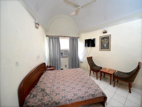 Photos of Blue Jay Tourist Resort - Goibibo