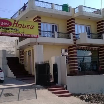 Dayal House Katra - Reviews, Photos & Offer