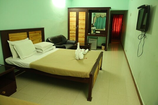 Photos of The Soorya Beach Resort - Goibibo