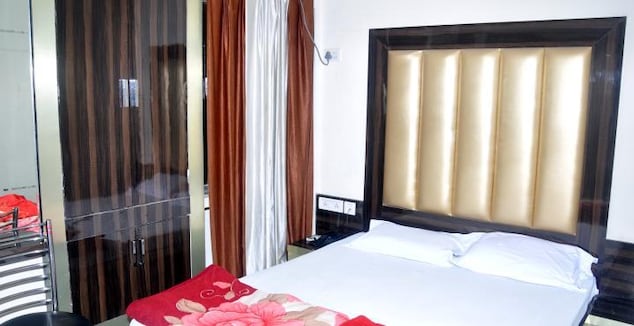 Photos of Hotel Samrat - Goibibo