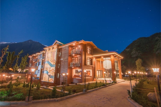 The Hermitage By Grand Resorts Pahalgam at ₹ 14000 - Reviews, Photos ...