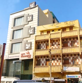 Hotel Narayan Inn. Hotel Dwarka - Reviews, Photos & Offer