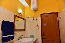 Rooms of HOTEL DIKILING PELLING - Goibibo