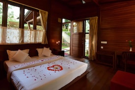 Stanmore Bungalow | Rooms in a Villa Hotel Valparai - Reviews, Photos ...
