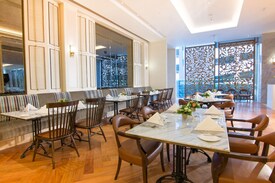 Lancaster Bangkok Hotel Bangkok - Reviews, Photos, Price & Offers