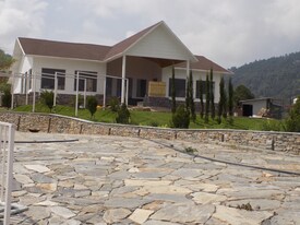 Chails Hamlet Hotel Chail - Goibibo